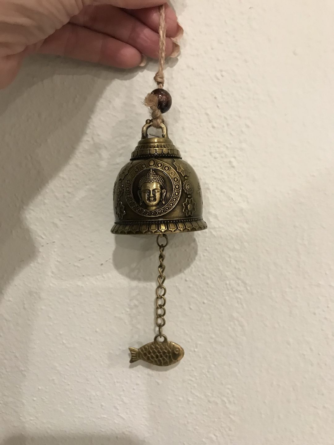 Such a beautiful bell. It makes such a nice sound when the door opens ...