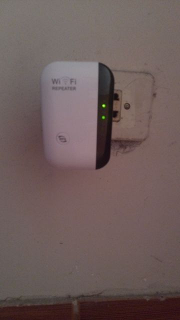 Die repeater ist 10 meter von der Reuter und die signal in die umigi A3 ...