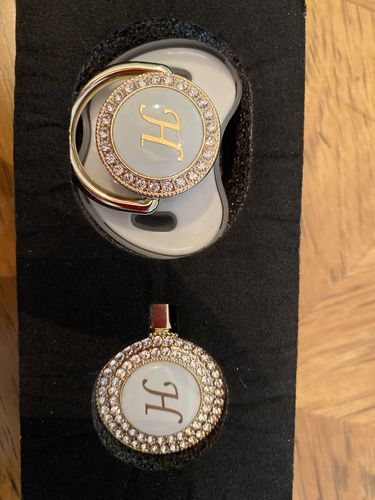 Luxury Pacifier™ Reviews - 528 Reviews | luxurypacifier.com