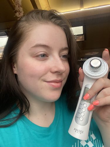 LED Therapy Device – AMARE SKIN