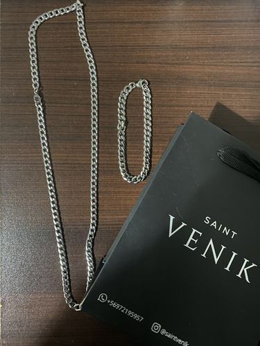 Saint Venik Reseñas - 1,077 Reseñas | saintvenik.cl